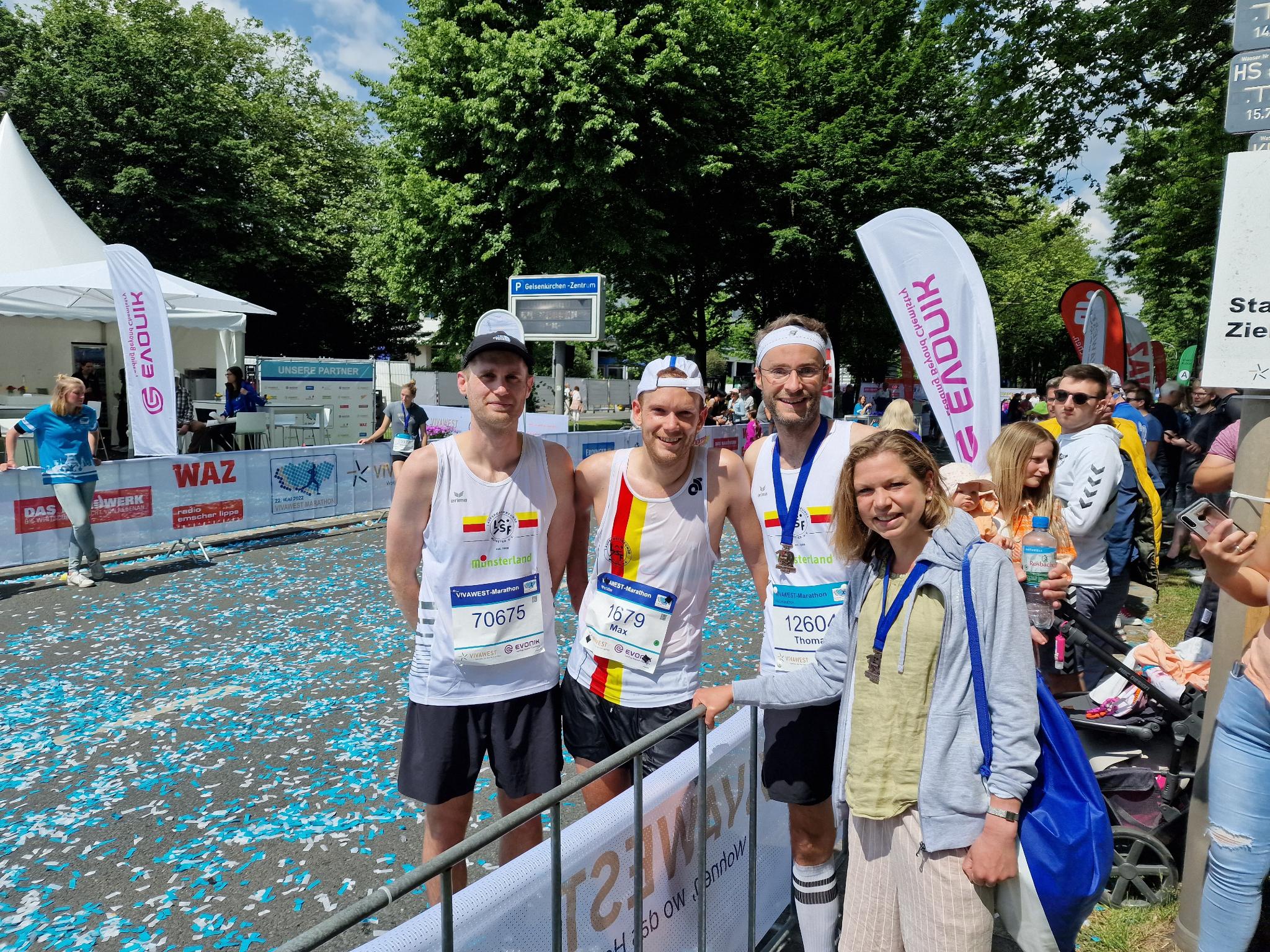 Vivawest-Marathon mit 8 Laufsportfreunden – Laufsportfreunde Münster e.V.