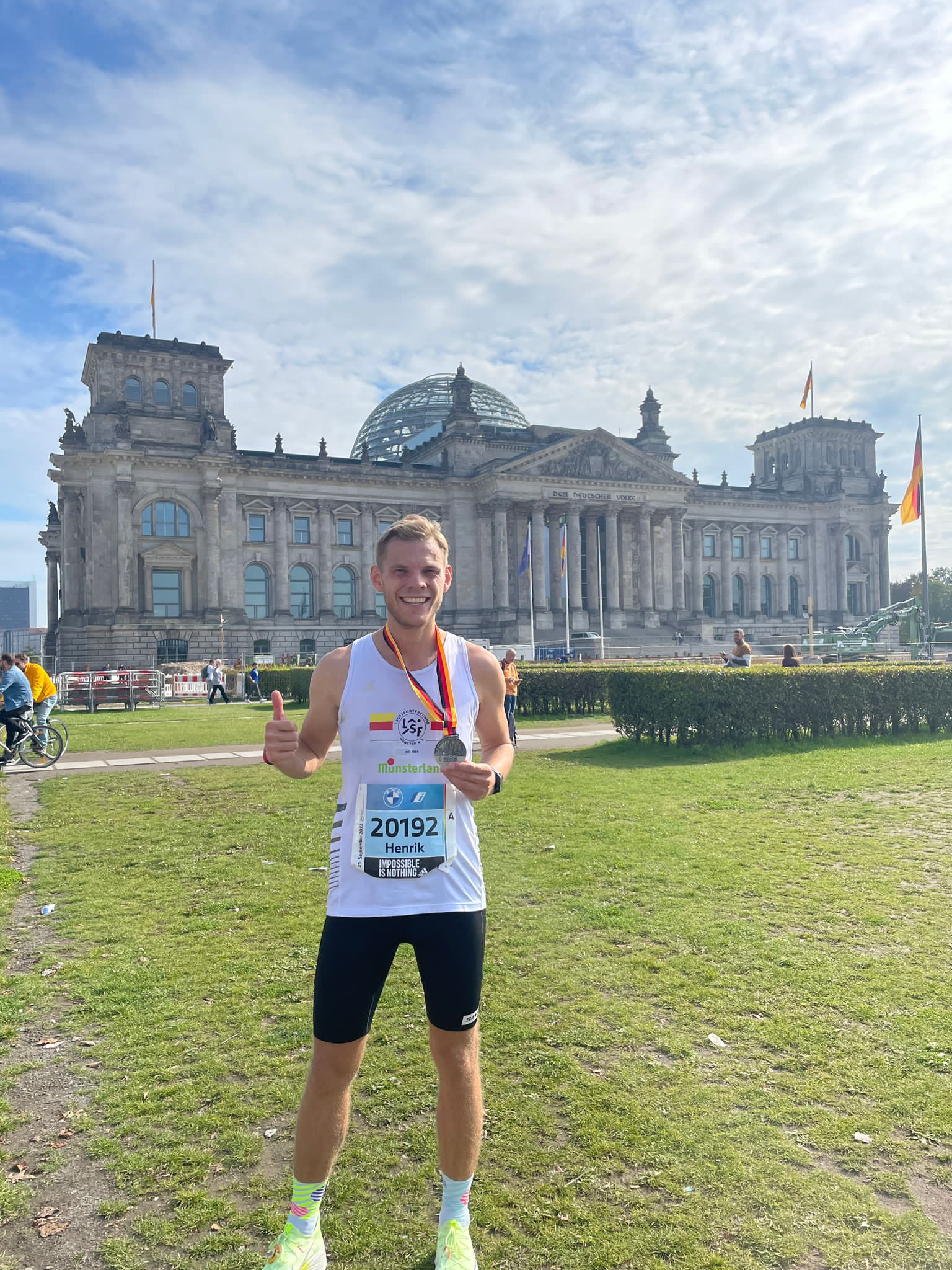Henrik Hooge läuft in Berlin neue persönliche Bestzeit im Marathon ...
