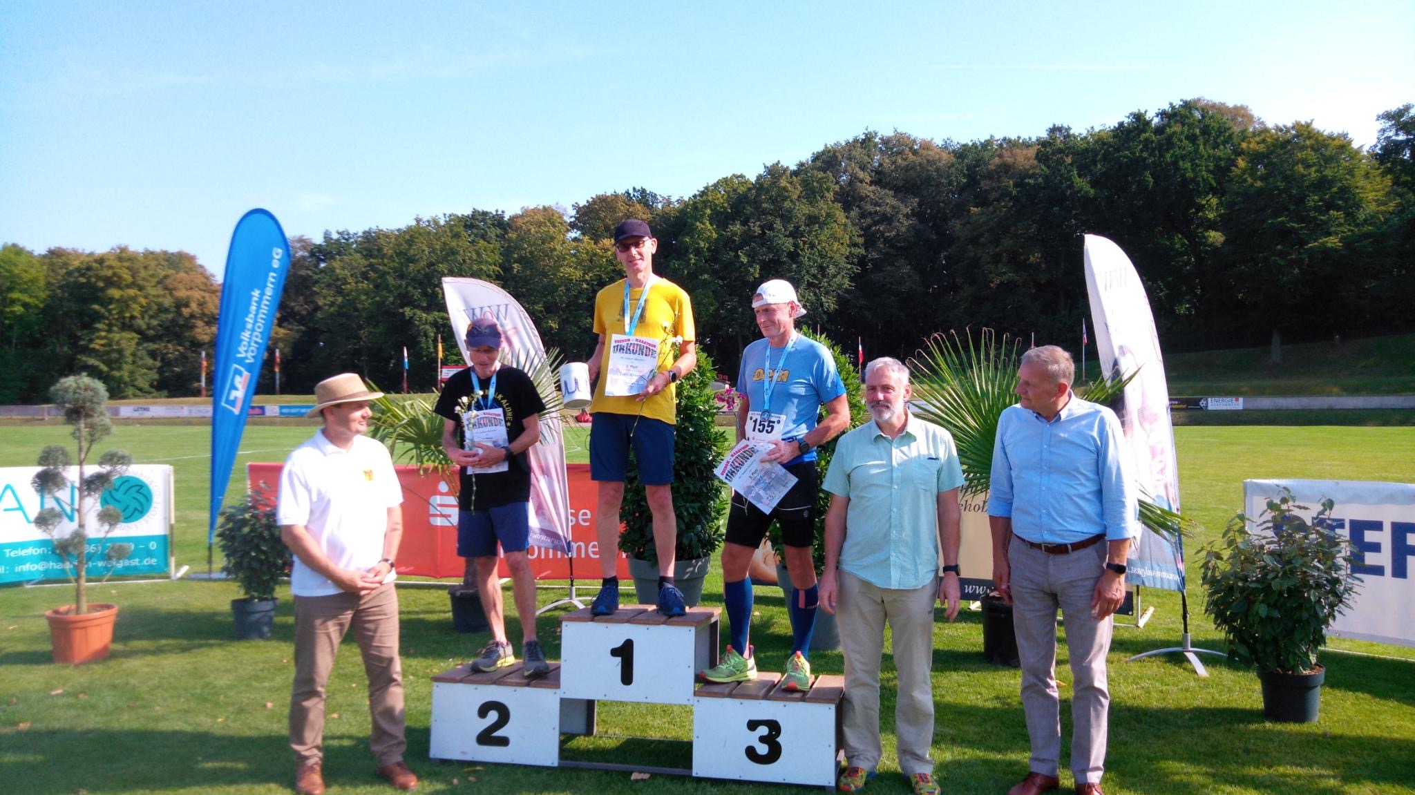 Sven Ahrens läuft Usedom-Marathon – Frank Sommerkamp und Nicole ...